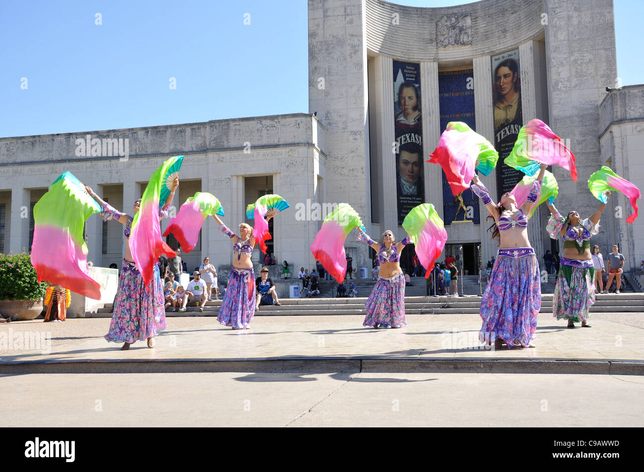 Costumes de danse du ventre turcs Banque d'image et photos - Alamy