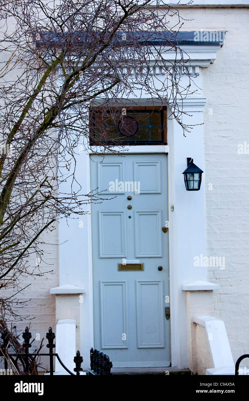 Porte principale en bois Banque de photographies et d’images à haute ...