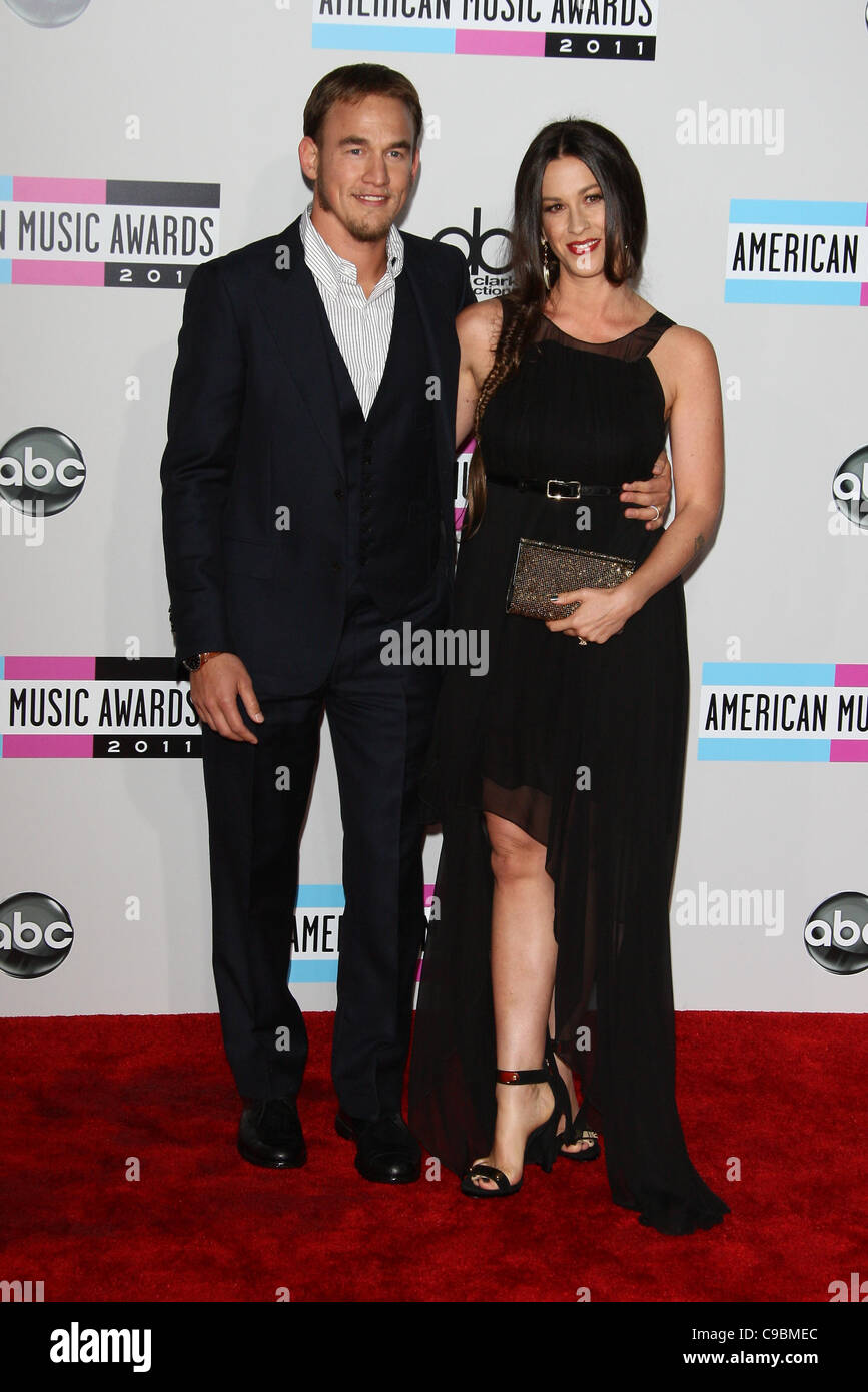 Alanis morissette and mario treadway Banque de photographies et d ...