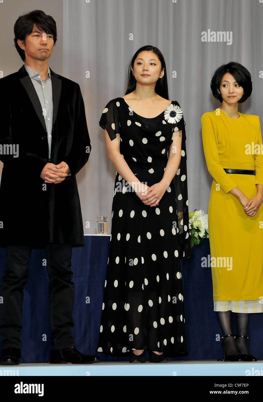 Toru Nakamura, Eiko Koike et Hikari Mitsushima, Nov 29, 2011 : Novembre ...