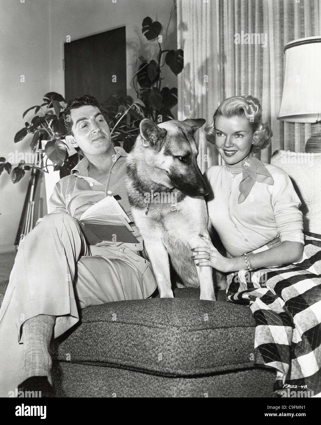 Dean martin and wife jeanne martin Banque de photographies et d’images ...