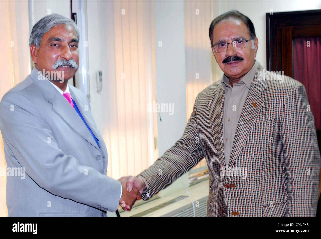 Ayaz hussain Banque de photographies et d’images à haute résolution - Alamy