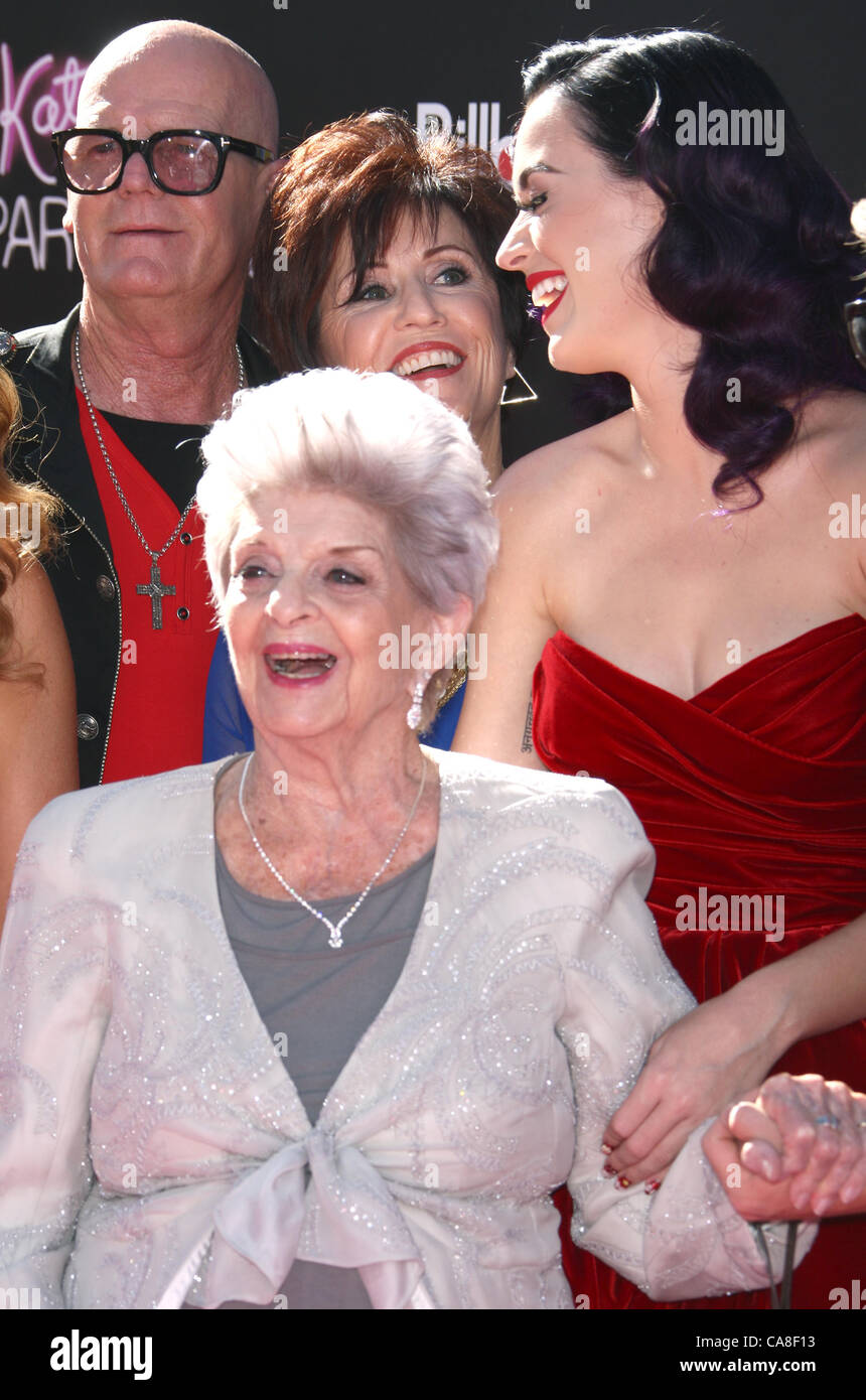 Katy perry parents keith hudson Banque de photographies et d’images à ...