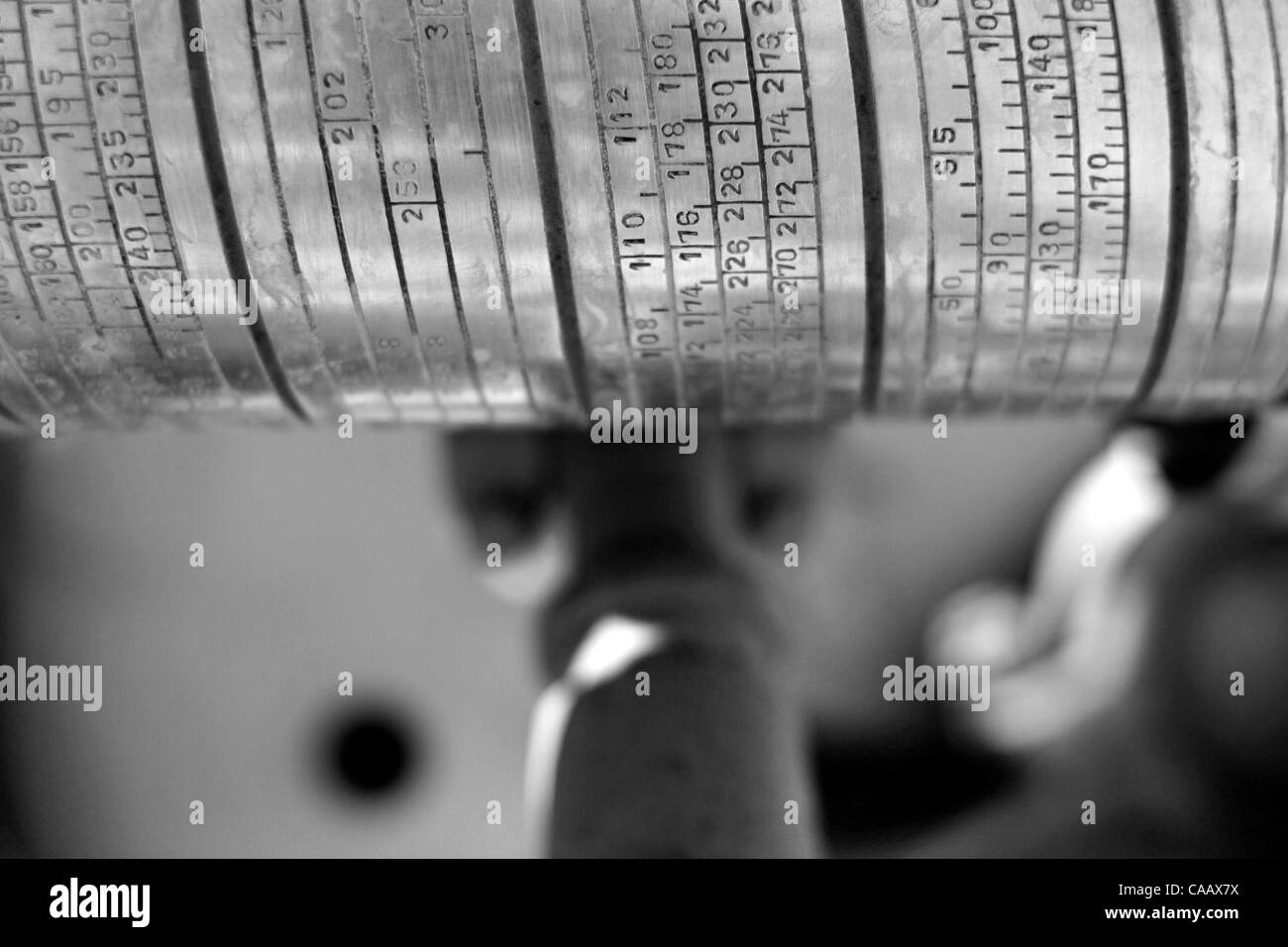 Détails de l'artillerie sur le terrain. Abandonded de munitions, d ...