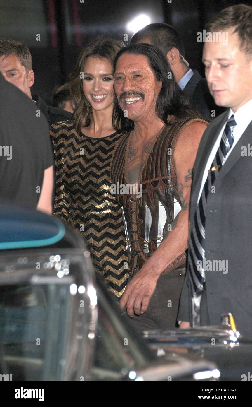 Jessica alba and danny trejo Banque de photographies et d’images à ...