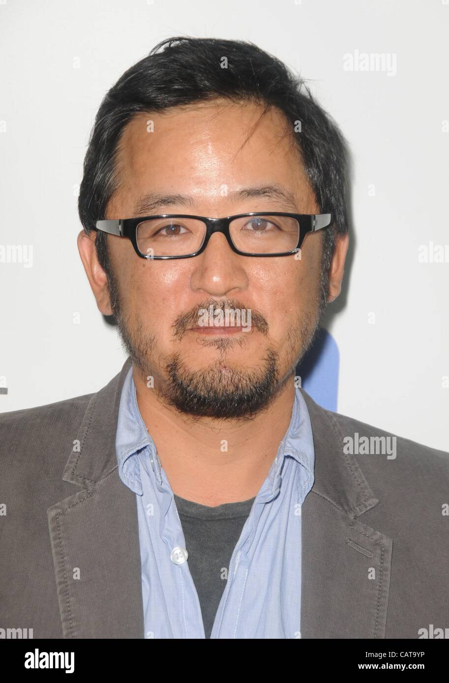 Dennis Lee aux arrivées pour JÉSUS CHRIST HENRY Premiere, Mann Chinese ...