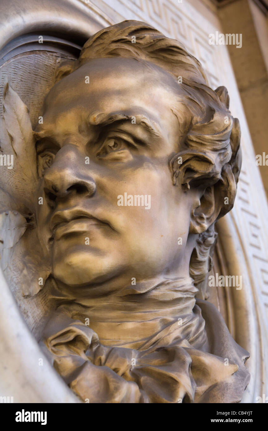 Victor hugo sculpture Banque de photographies et d’images à haute ...