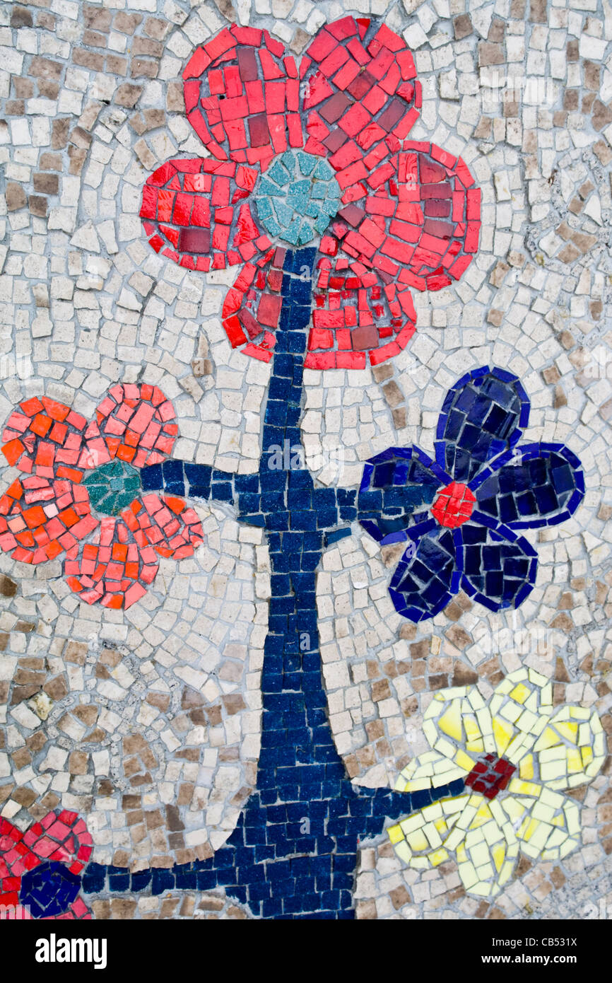 Flower mosaic Banque de photographies et d’images à haute résolution ...