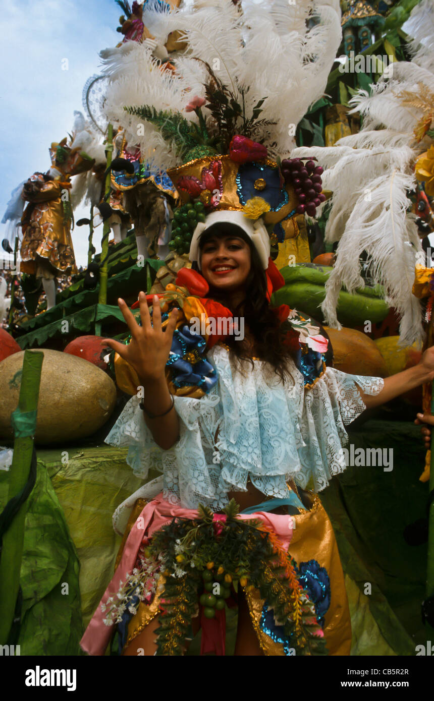 Carmen miranda fruit Banque de photographies et d’images à haute ...