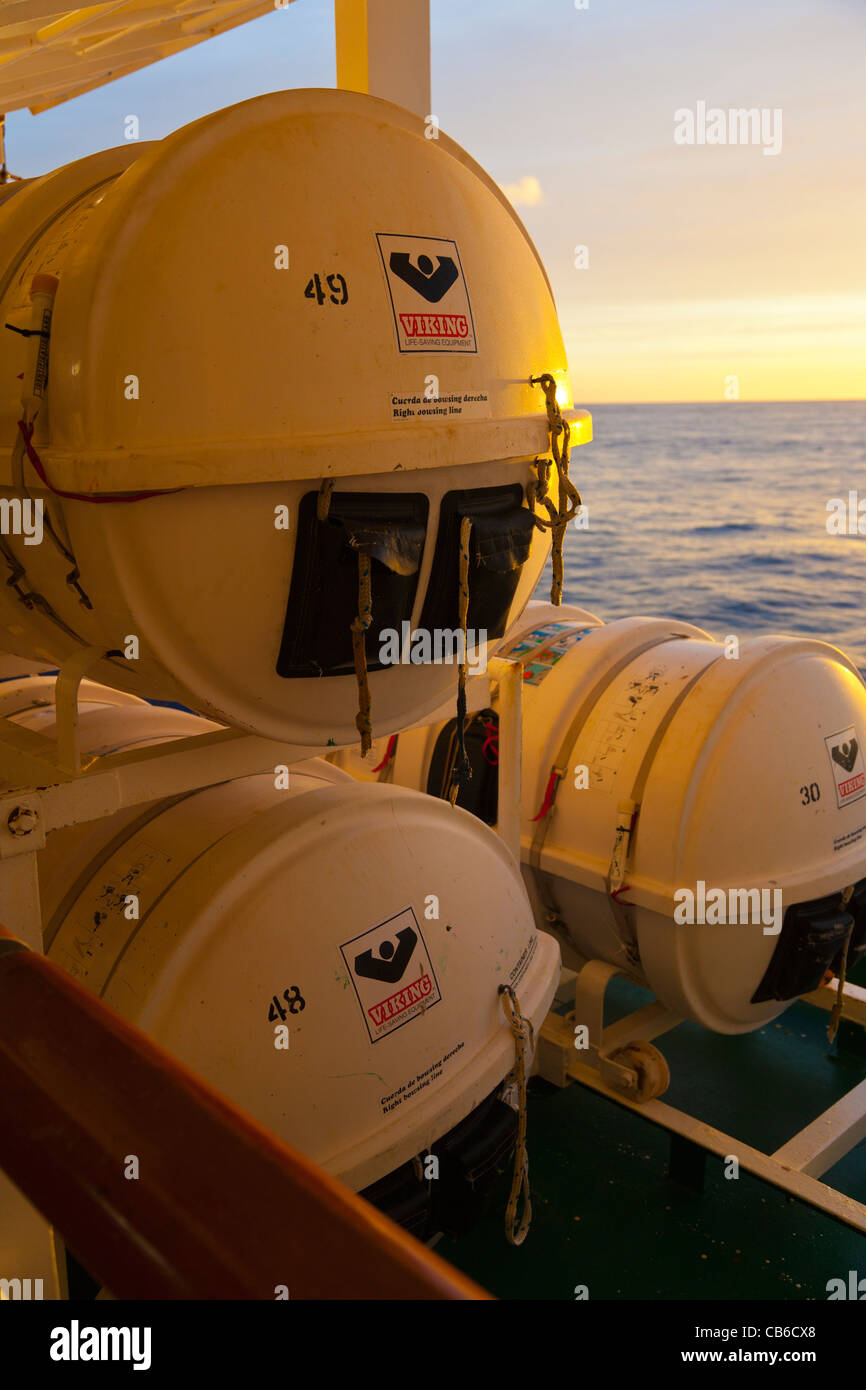 Viking life saving Banque de photographies et d’images à haute ...