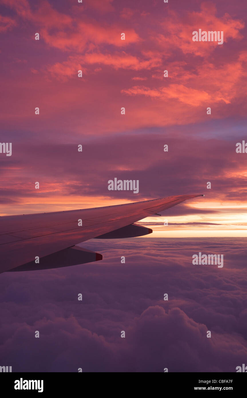 Boeing 777 wing Banque de photographies et d’images à haute résolution ...