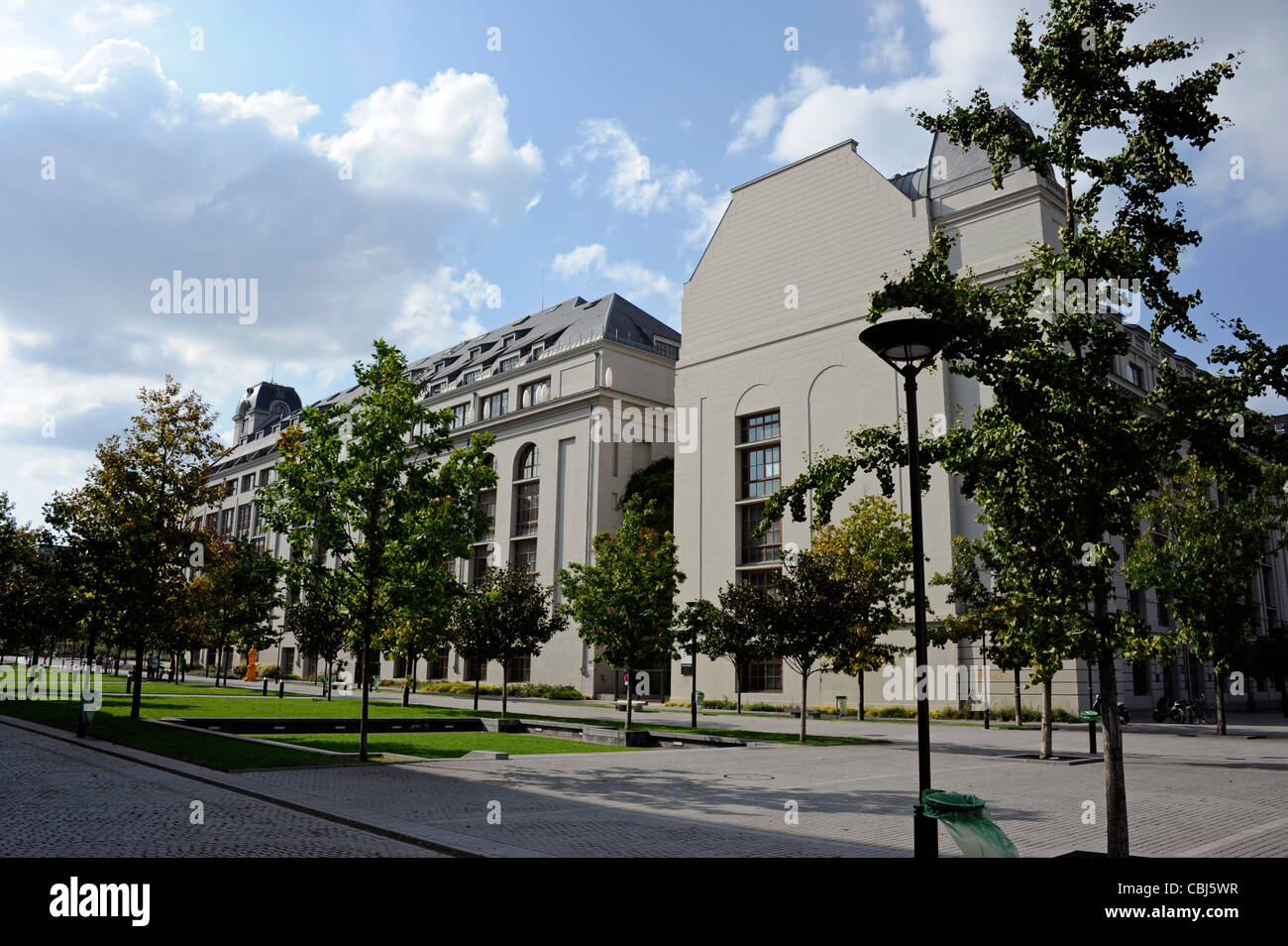 Université Paris Diderot, Esplanade Pierre Vidal-Naquet,rive gauche ... Université Paris Diderot, Esplanade Pierre Vidal-Naquet,rive gauche ...