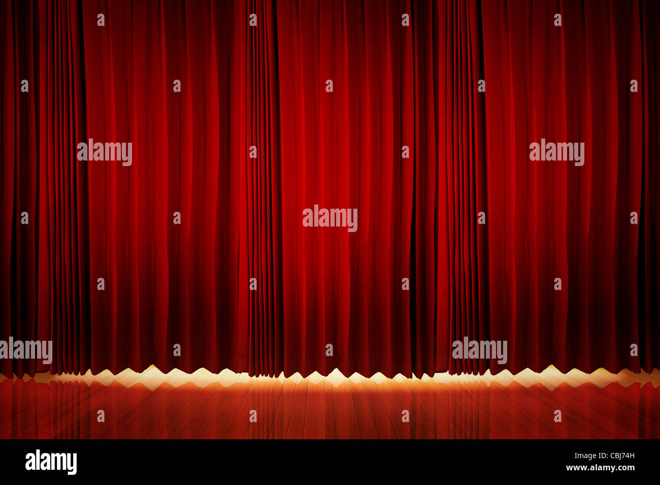 Rideaux rouges Banque de photographies et d’images à haute résolution ...