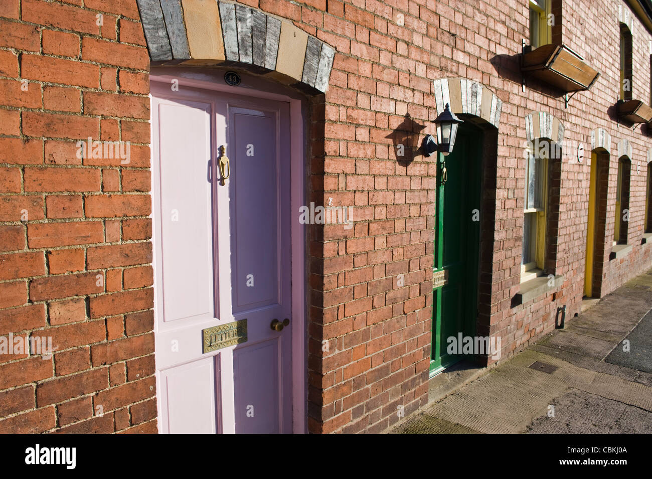 Maison Terrasse En Brique Rouge Banque d'image et photos - Alamy