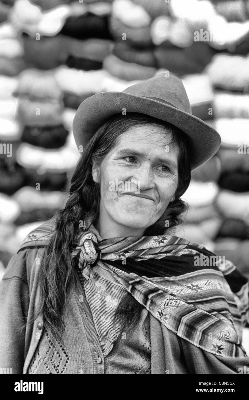 Femme inca Banque d'images noir et blanc - Alamy