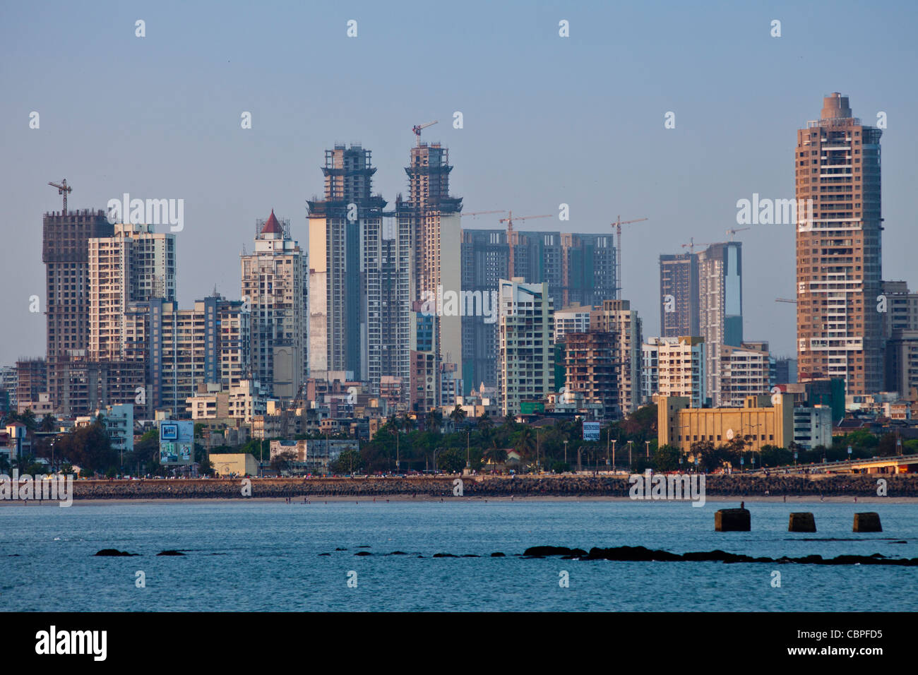 Quartier des affaires en développement montre la croissance économique par Imperial tours ...