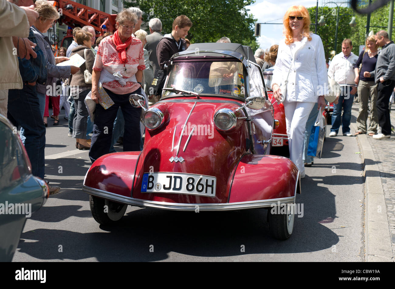 Messerschmitt Kabinenroller Banque De Photographies Et Dimages à Haute Résolution Page 2 Alamy