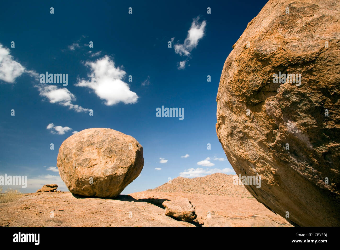 Rocher géant Banque de photographies et d’images à haute résolution - Alamy