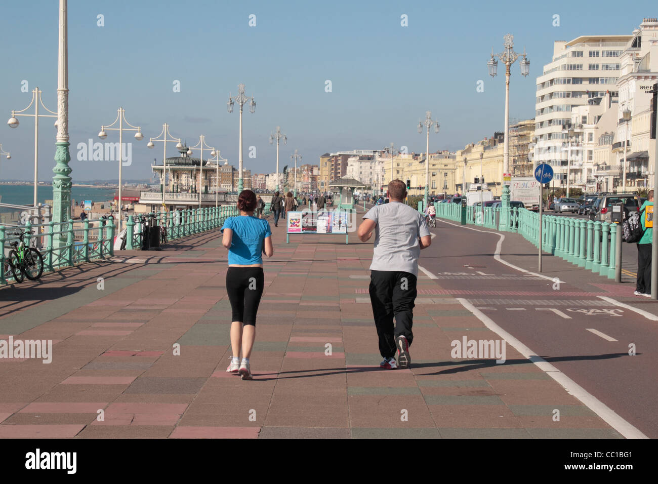 Brighton coureurs de bord de mer Banque de photographies et d’images à ...