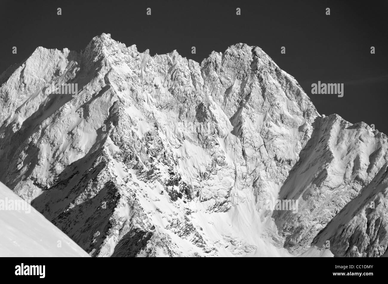 La Dent de Perroc et pointes des Genevois Val d''Herens Suisse Noir et ...