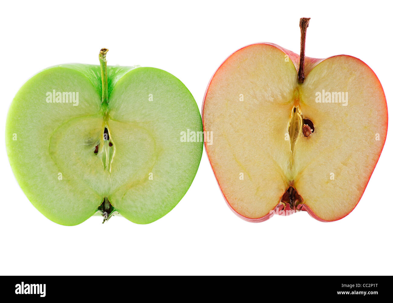 La moitié des pommes vertes et rouges sur fond blanc Photo Stock - Alamy