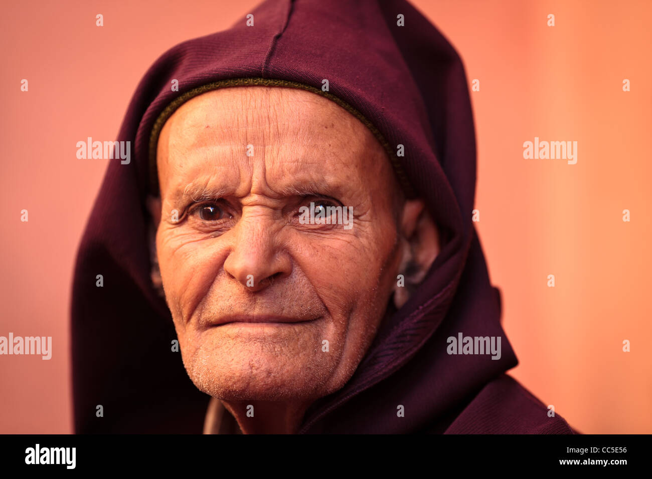 Homme marocain traditionnel Banque de photographies et d’images à haute ...
