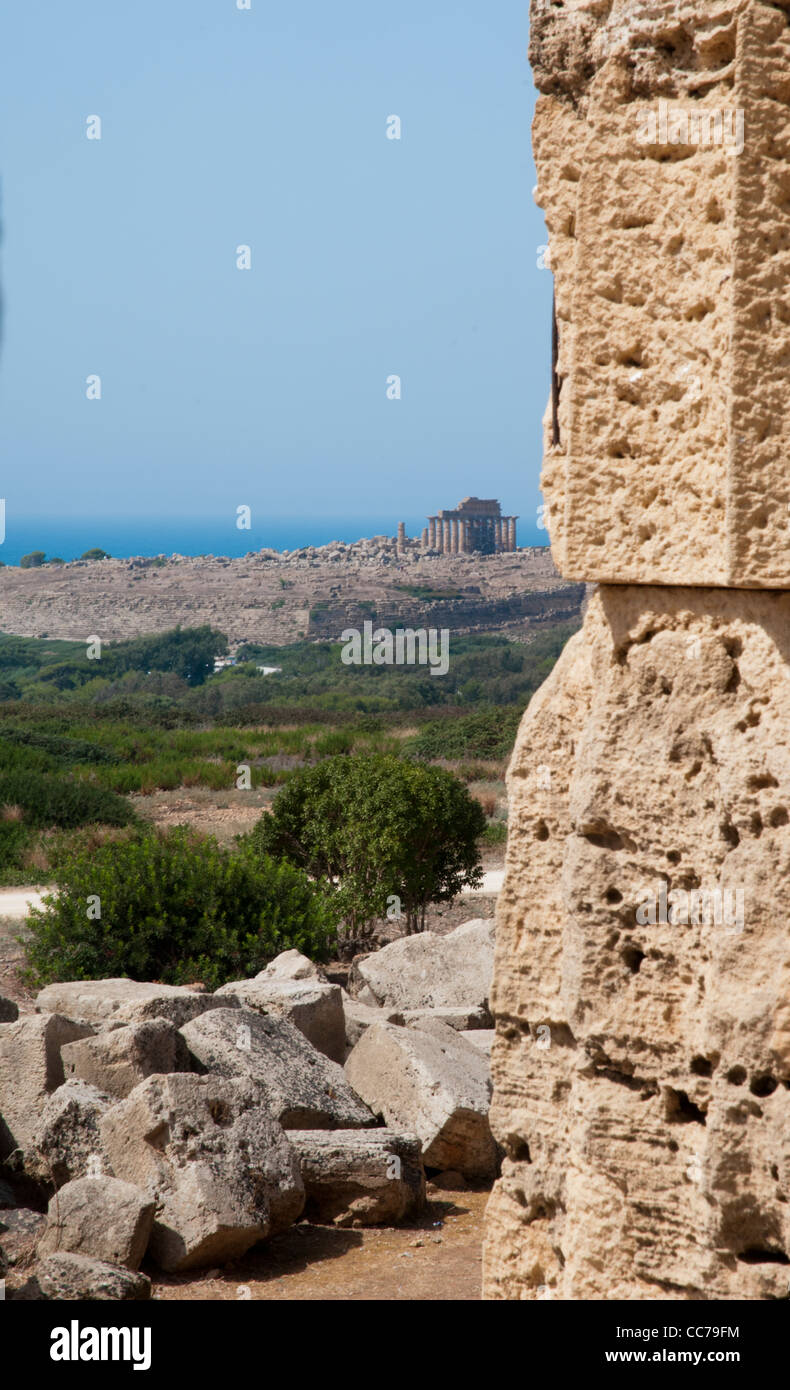 Selinunte - Selinus vue depuis E Temple dédié à Hera. Dans l'arrière ...
