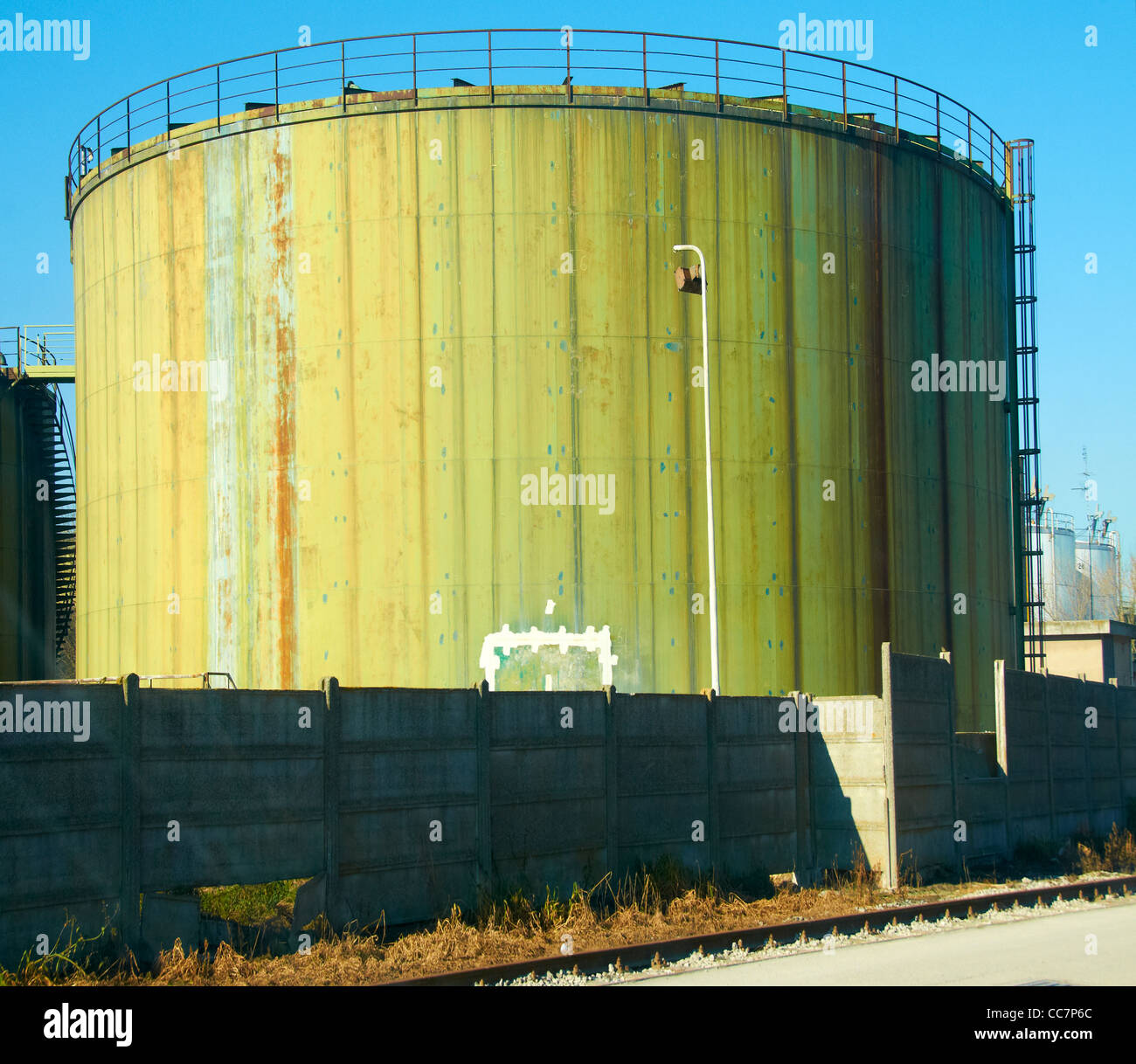 Carbone bleu Banque de photographies et d’images à haute résolution - Alamy