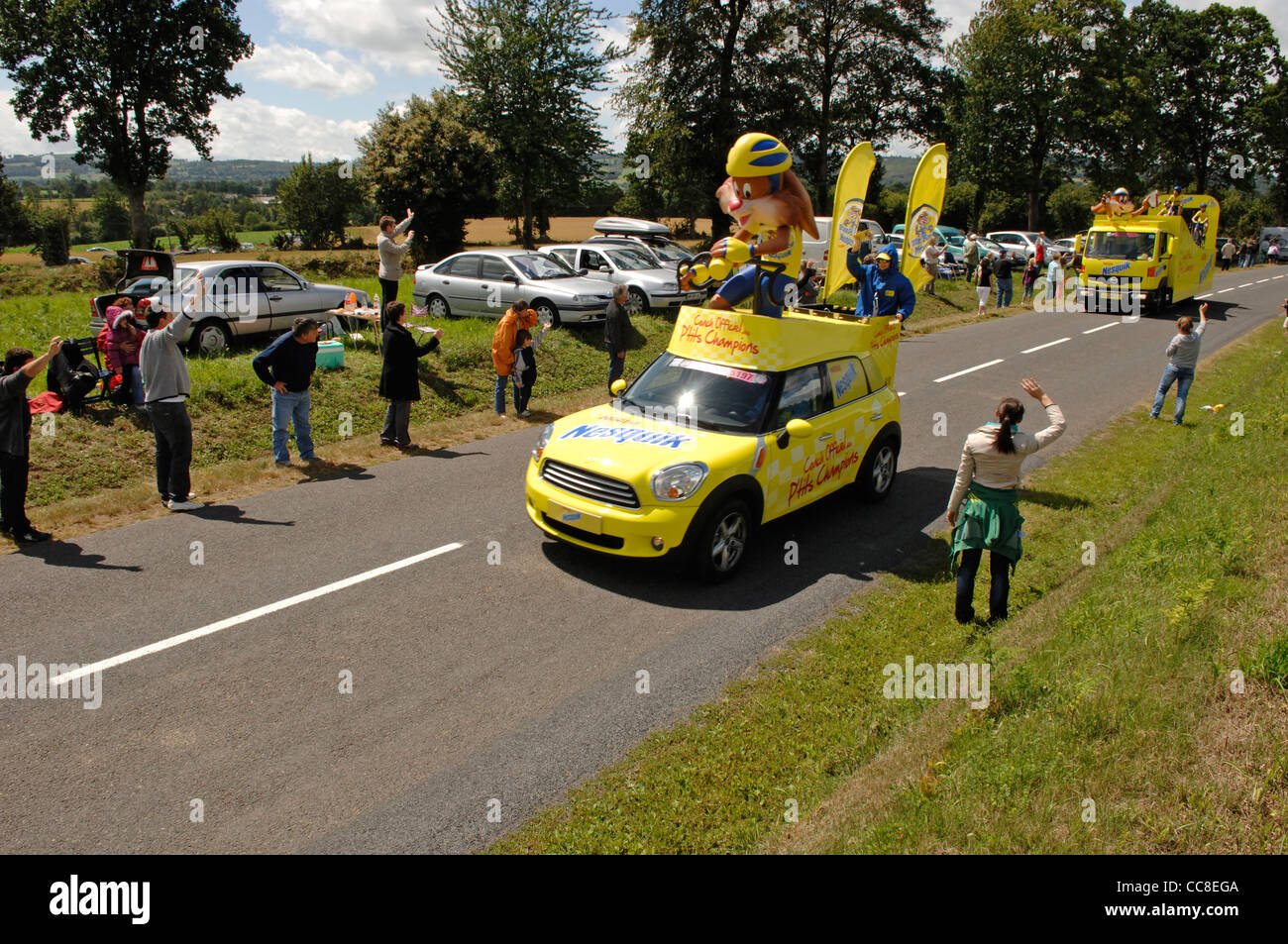 Caravane publicitaire tour de france Banque de photographies et d ...
