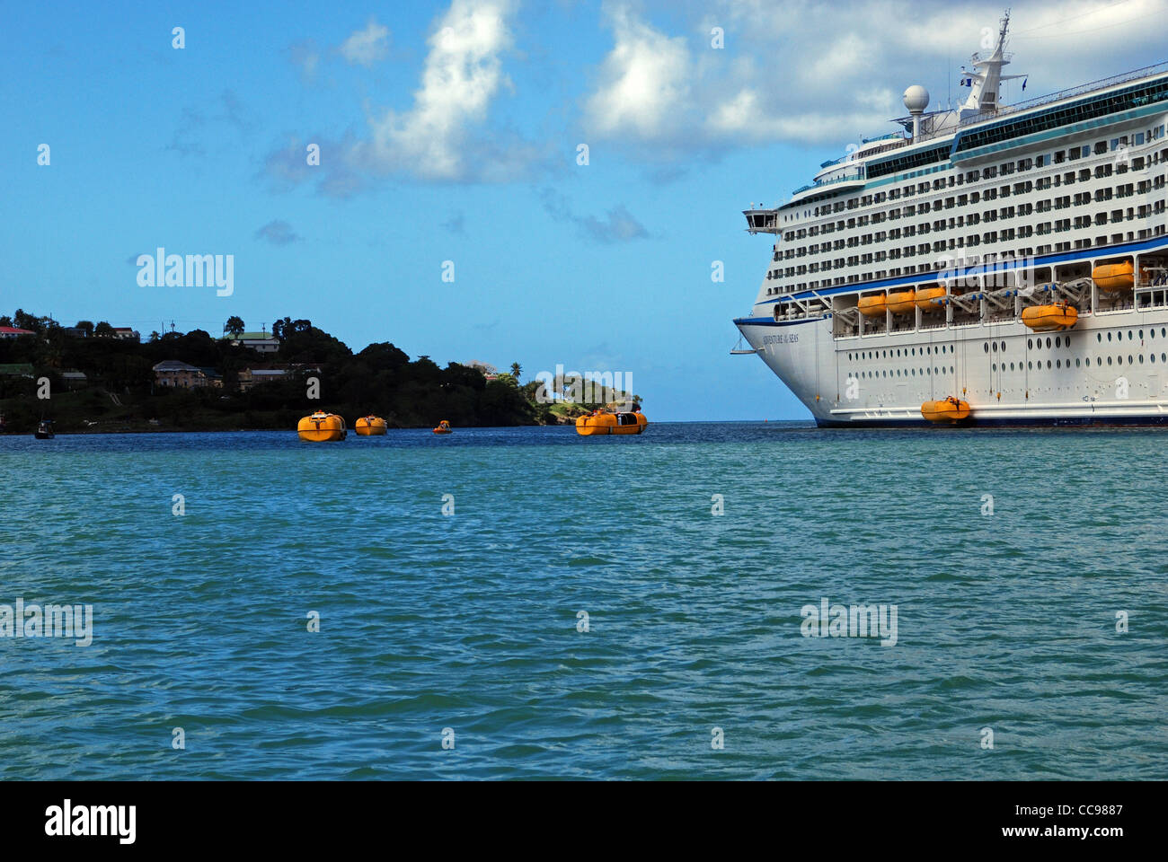 Bateaux radeau de sauvetage Banque de photographies et d’images à haute ...
