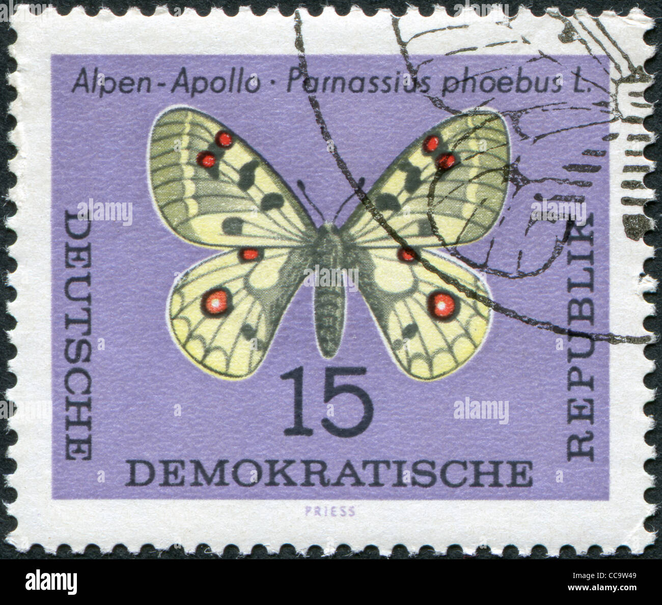 - CIRCA 1964 DDR : un timbre imprimé en DDR, montre un papillon ...