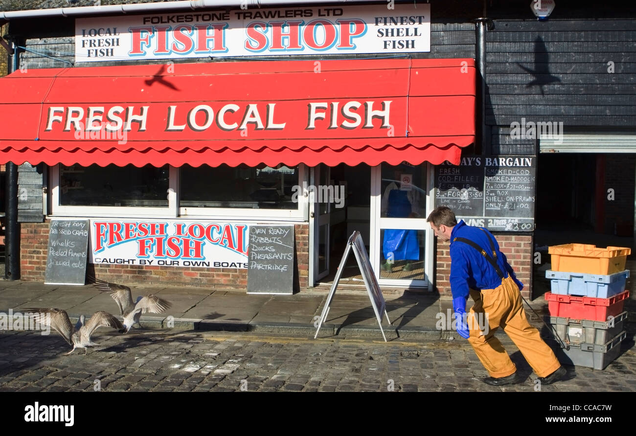 Cageot De Poissons Banque d'image et photos - Alamy