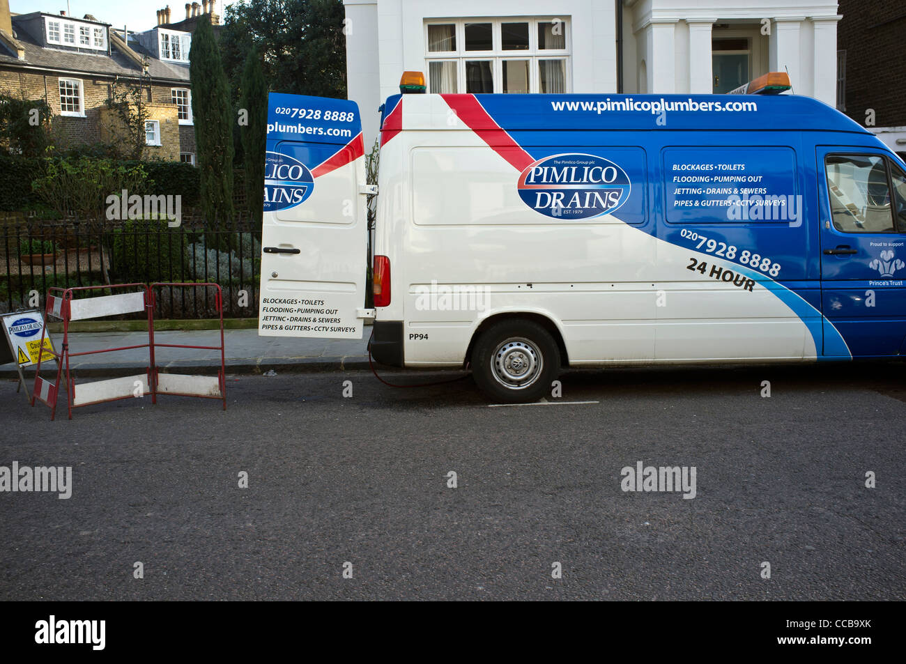 Open drains Banque de photographies et d’images à haute résolution - Alamy