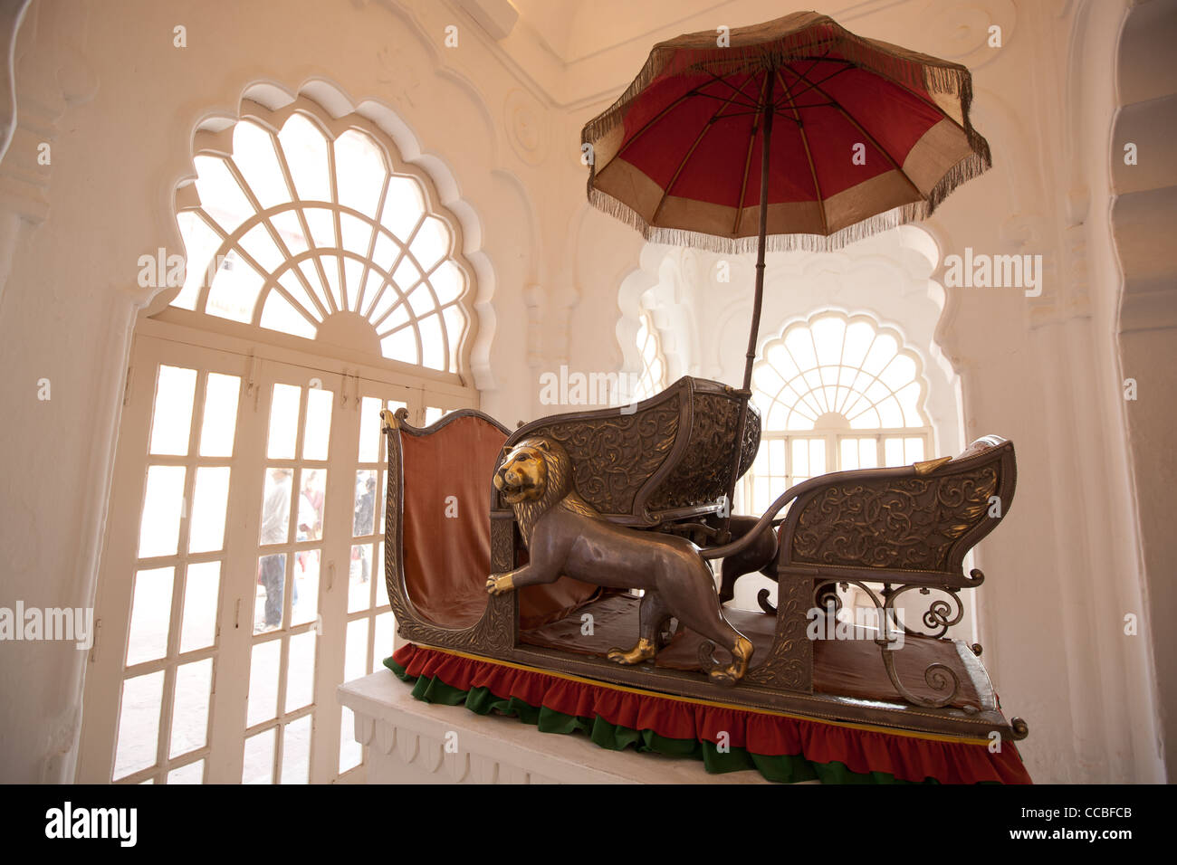 Shringar Chowk galeries autour de la pièce elephant howdahs palanquin ...