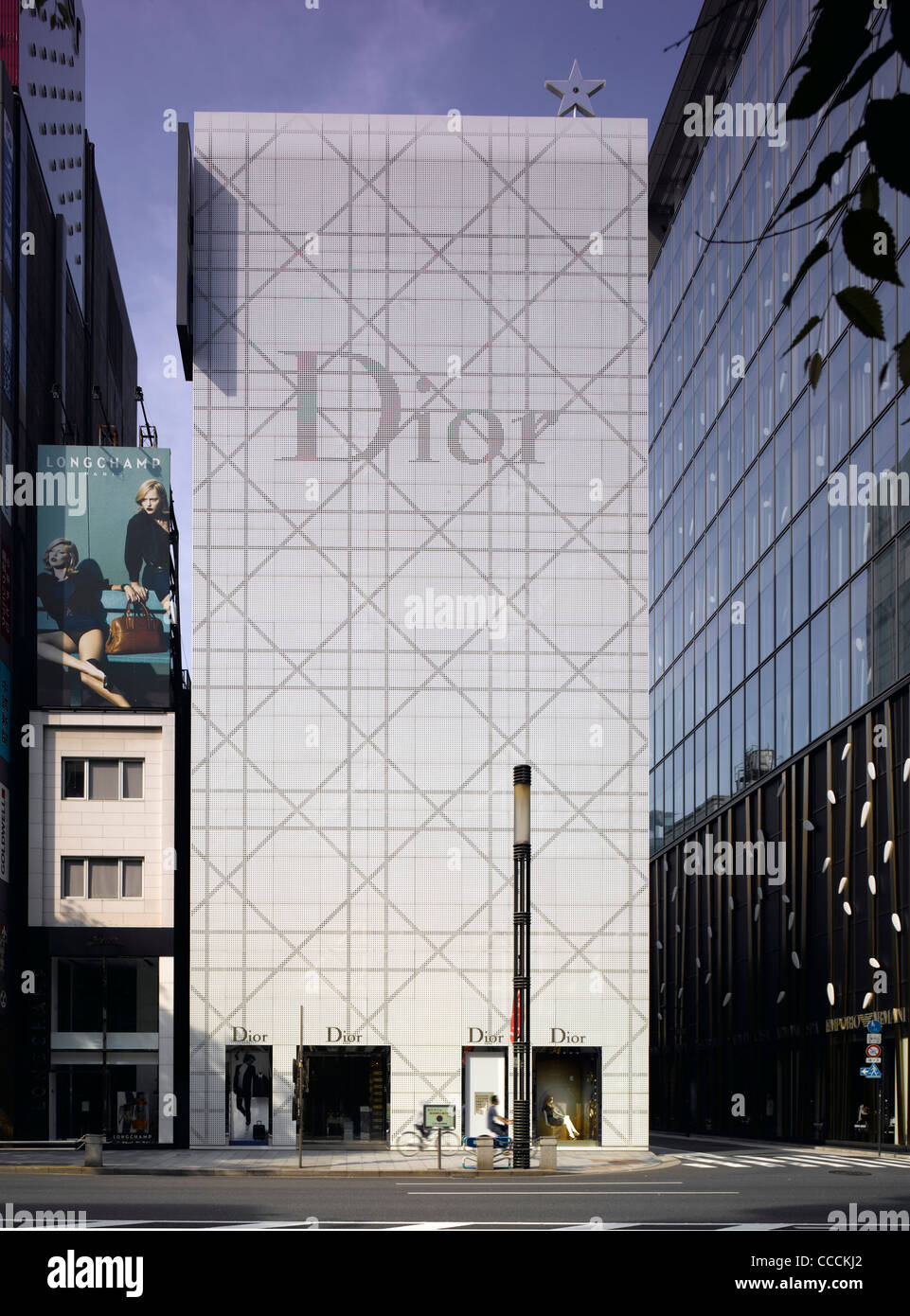 Dior building Banque de photographies et d’images à haute résolution ...