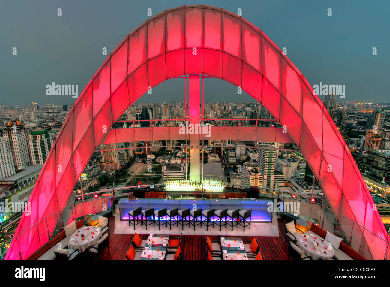 Red sky bar Banque de photographies et d’images à haute résolution - Alamy