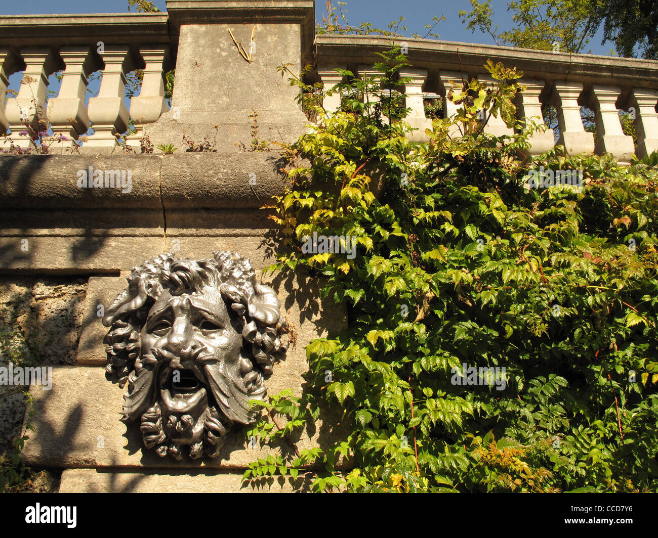 Mascaron by auguste rodin sculptor Banque de photographies et d’images ...