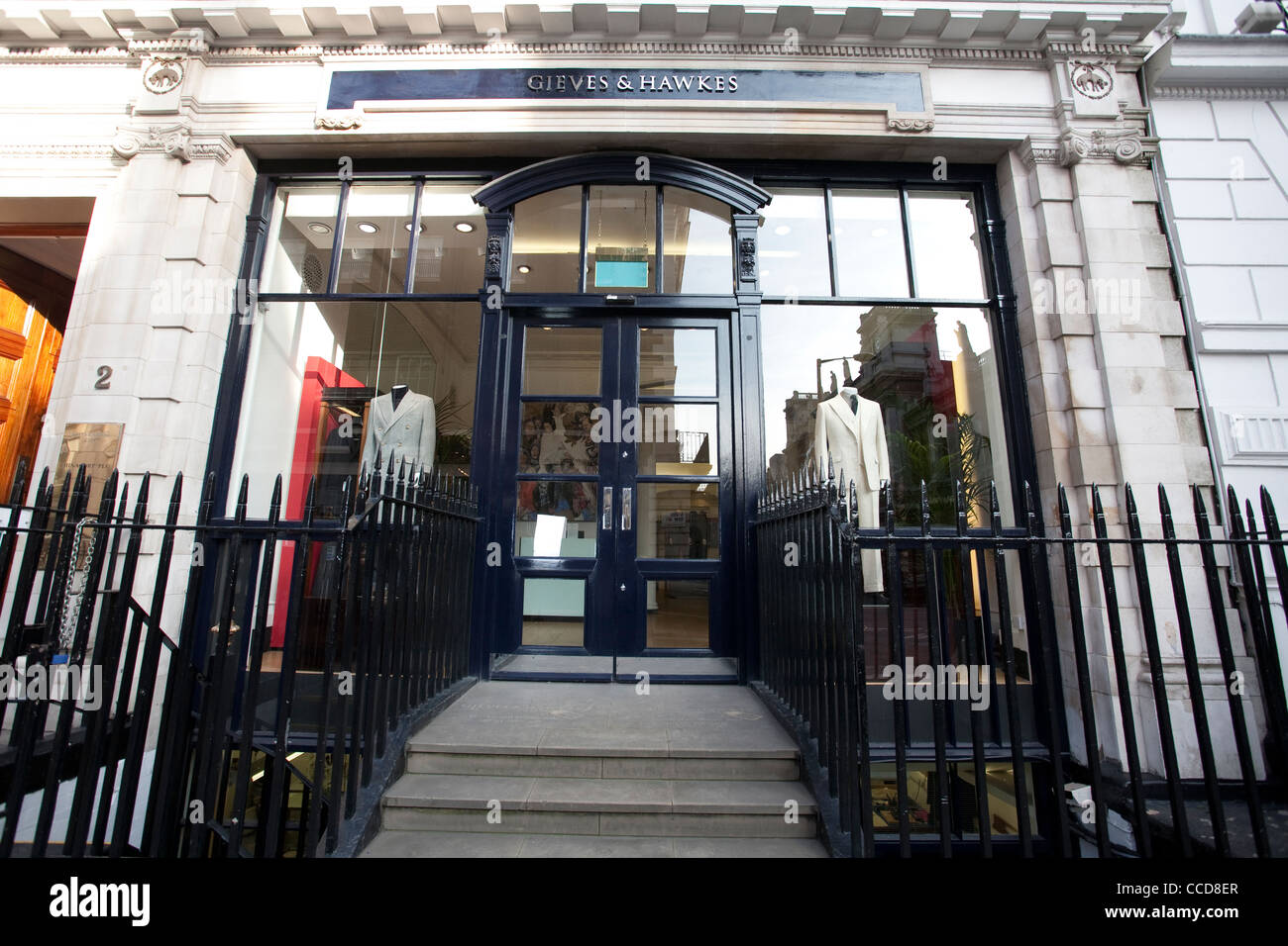 Savile row angleterre Banque de photographies et d’images à haute ...