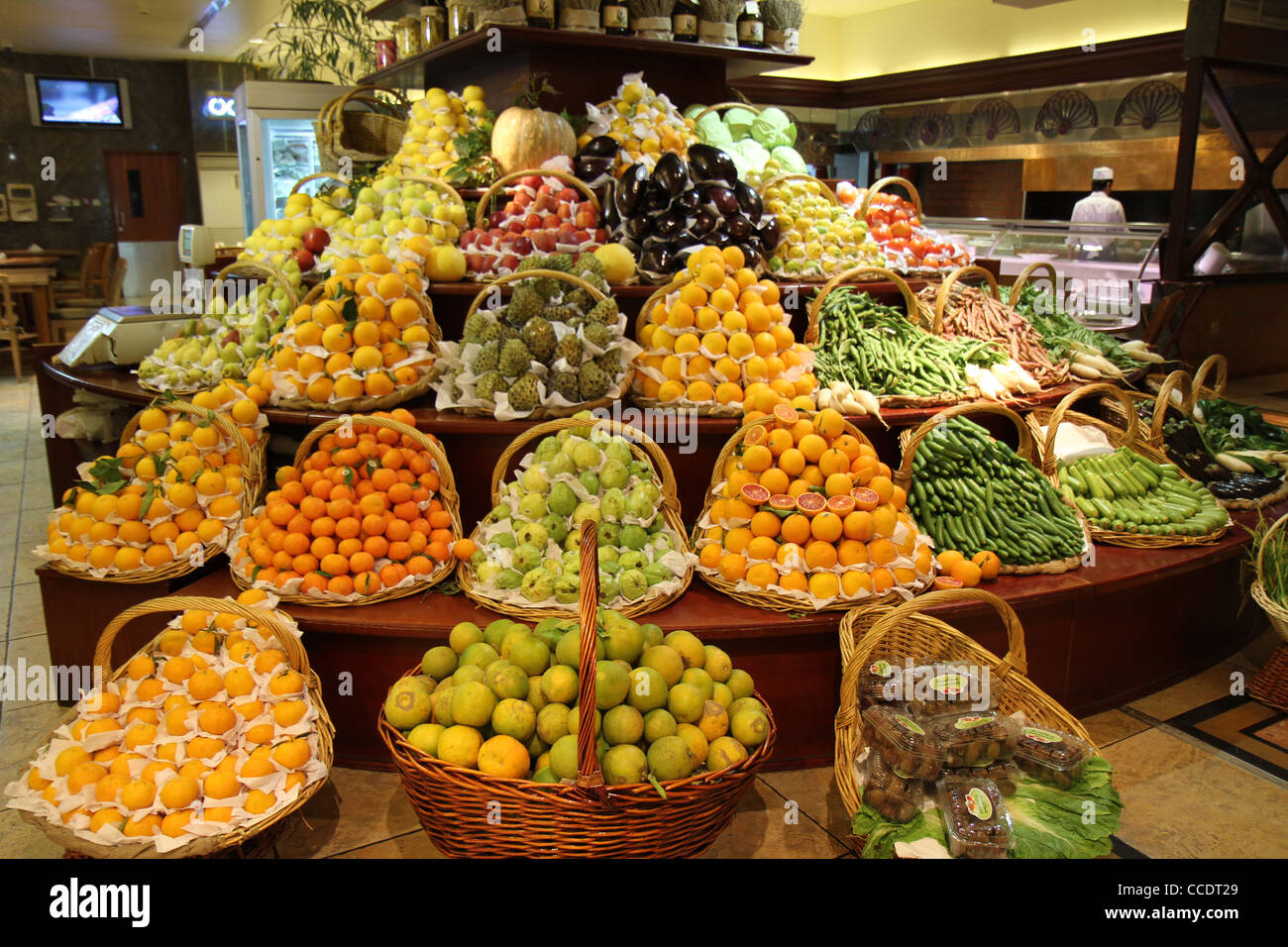 Dubai fruit shop Banque de photographies et d’images à haute résolution ...