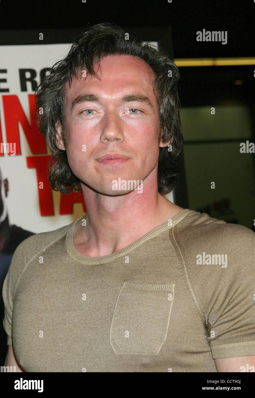 Kevin durand premiere walking tall Banque de photographies et d’images ...