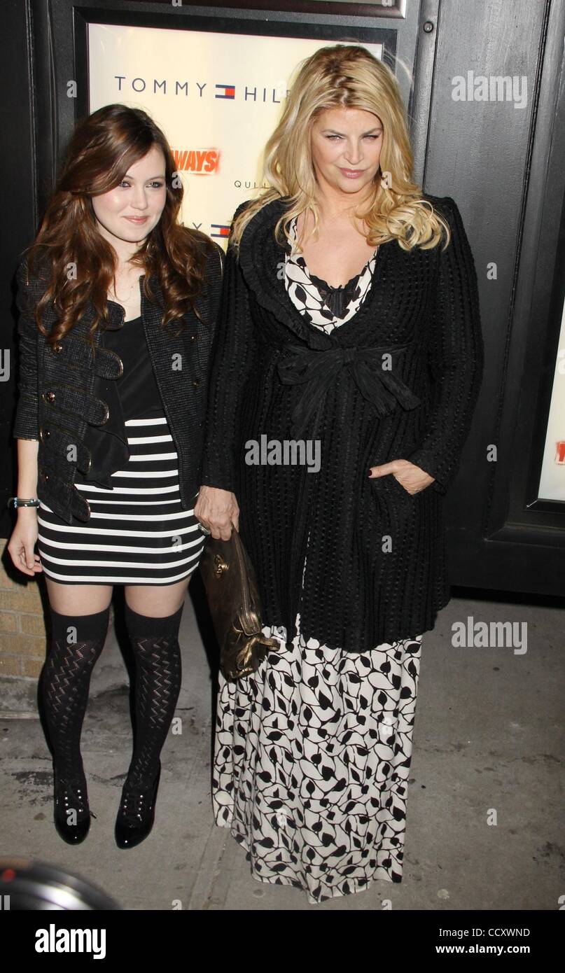Kirstie alley and lillie price stevenson Banque de photographies et d ...