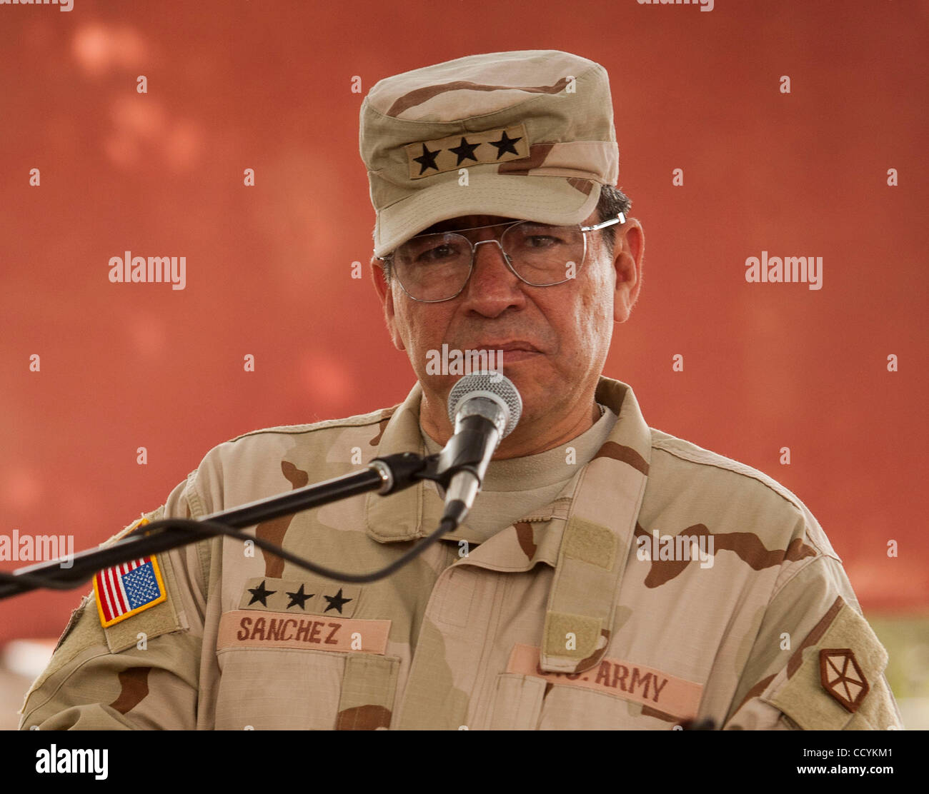 Lt general ricardo sanchez Banque de photographies et d’images à haute ...