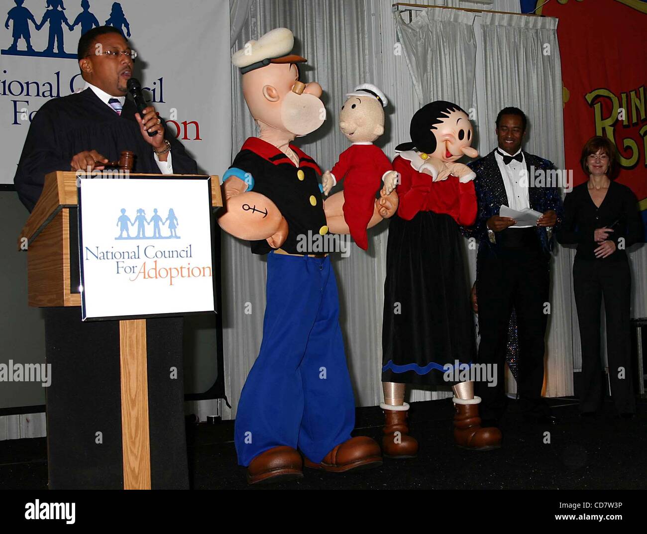 Olive oyl popeye Banque de photographies et d’images à haute résolution ...