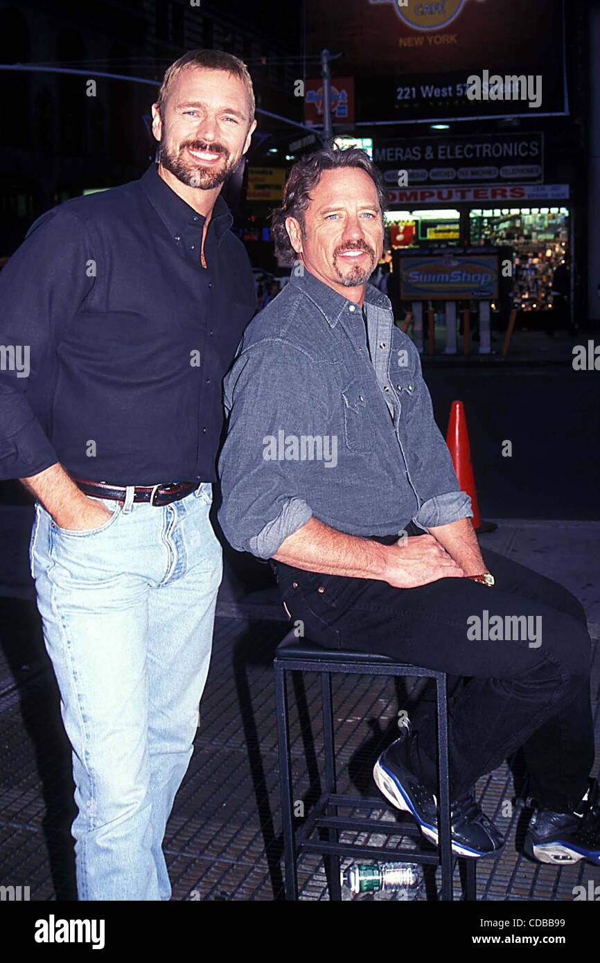 TOM WOPAT.JOHN SCHNEIDER.TOM WOPAT.(Image Crédit : Â© Judie Burstein ...