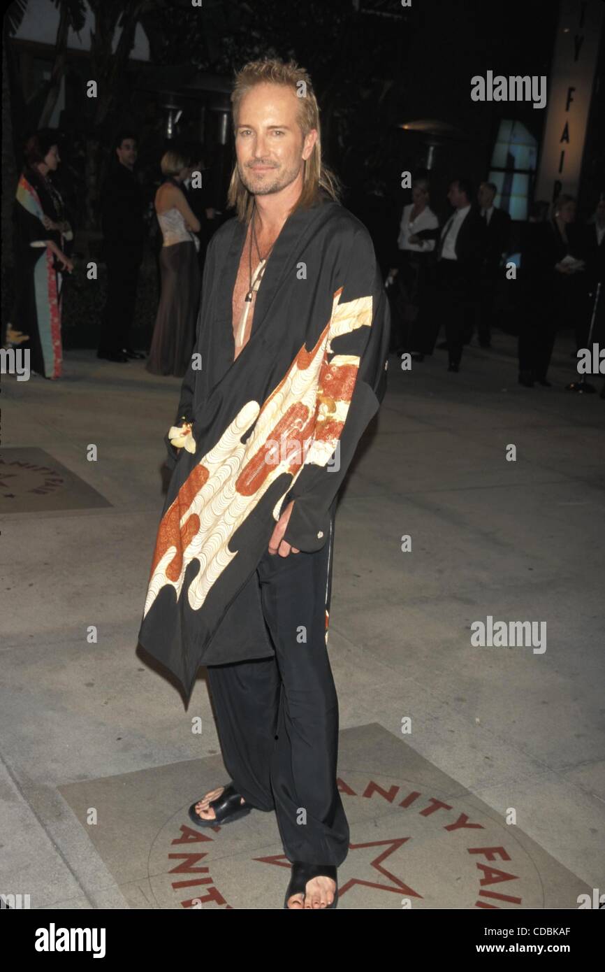 2001 vanity fair oscar party Banque de photographies et d’images à ...