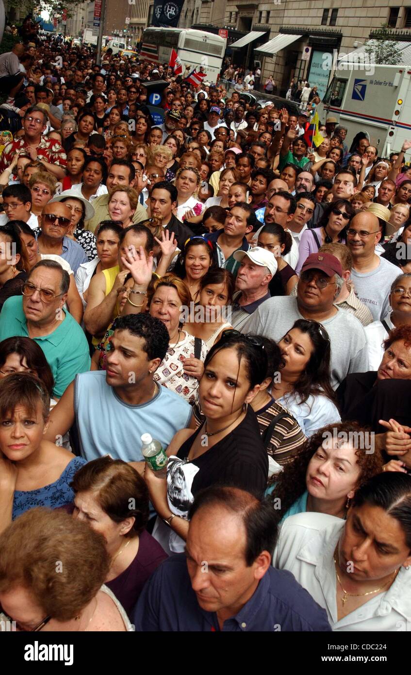Celia cruzs funeral st patricks Banque de photographies et d’images à ...