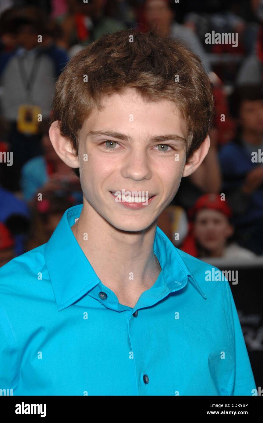 Robbie kay 2011 pirates of the caribbean Banque de photographies et d ...