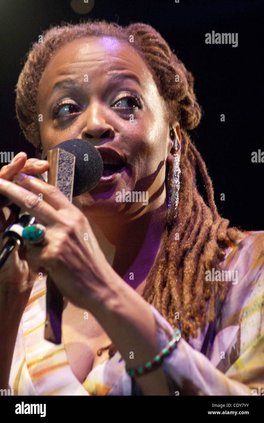 Cassandra wilson Banque de photographies et d’images à haute résolution ...