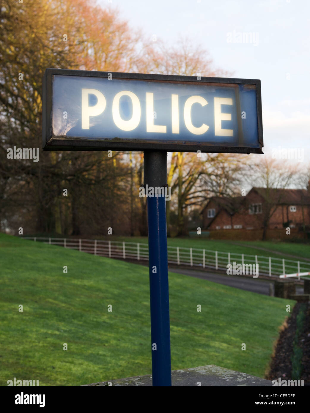Signalisation de police Banque de photographies et d’images à haute ...