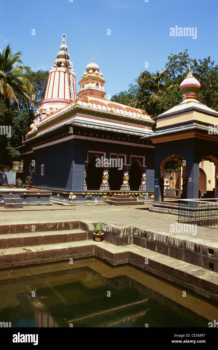 Baneshwar temple Banque de photographies et d’images à haute résolution ...